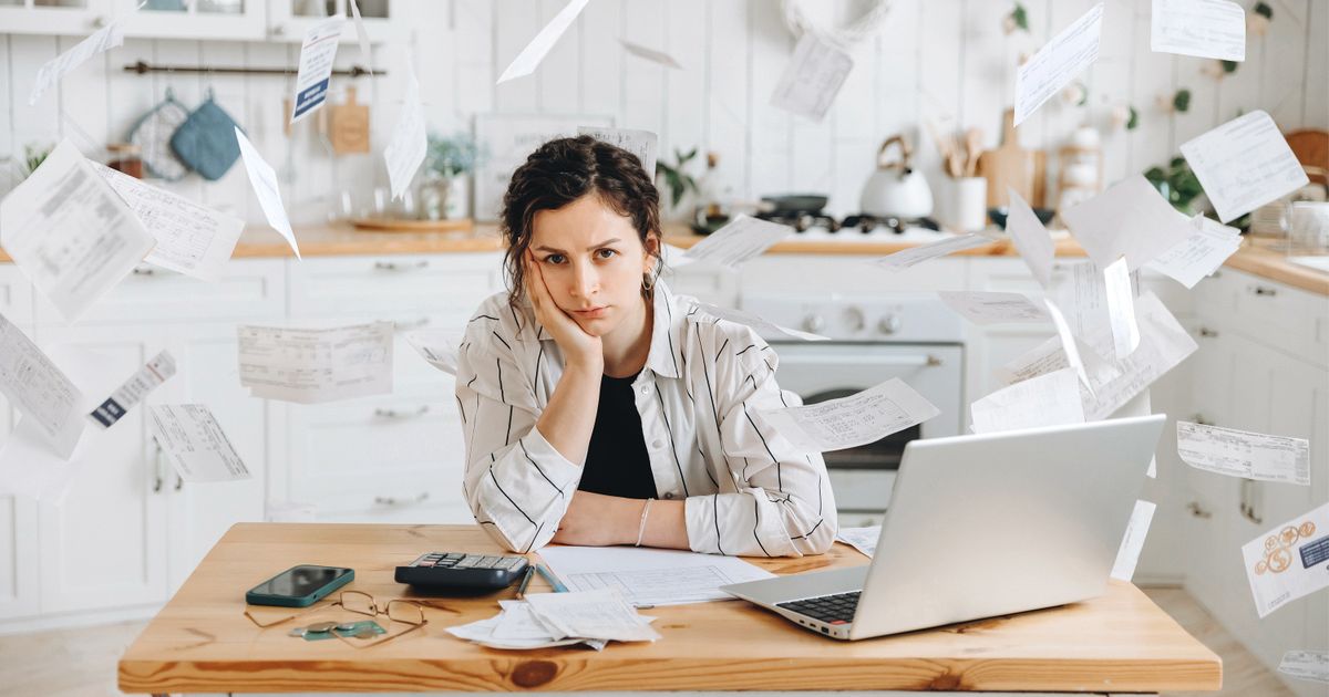 Is Paying Rent with Venmo Safe? Pros, Cons, and Alternatives Explained