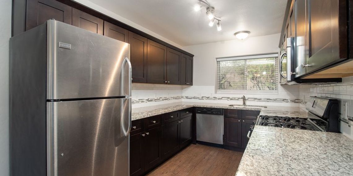 Apartment for rent at 1333 E Thomas Rd, Phoenix, AZ 85014, US