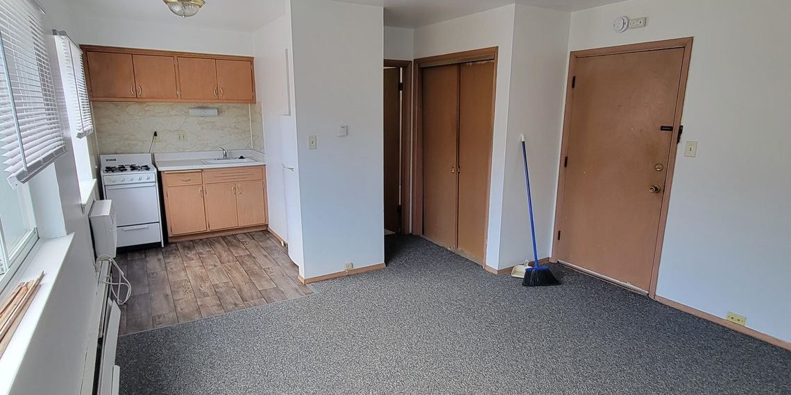 Apartment for rent at 6535 Beloit Rd, West Allis, WI 53219, US